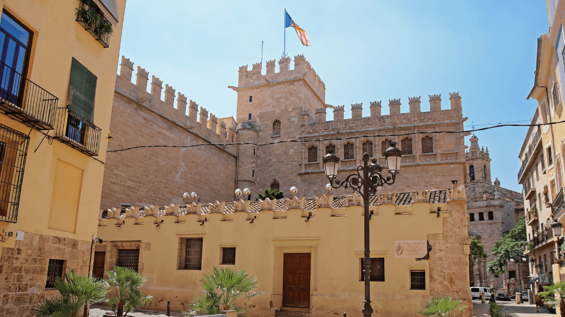 Top 10 Tourist Attractions in Valencia | Blog About Spain